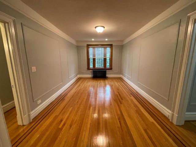 Spacious 1 Bedroom Apartment Across from Washington Park