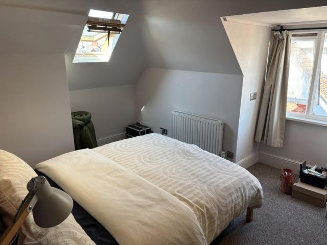 Spacious 1 bedroom Flat in Boscombe