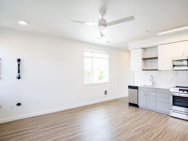 Spacious 1 Bedroom w/Condo Grade Finishes + Balcony!