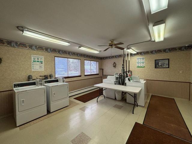 Spacious 1 &2 Bedrooms with Balcony, Parking and Onsite Laundry 1 Bedroom Apartment for Rent at 2020 Forest View Rd, Rockford, IL 61108