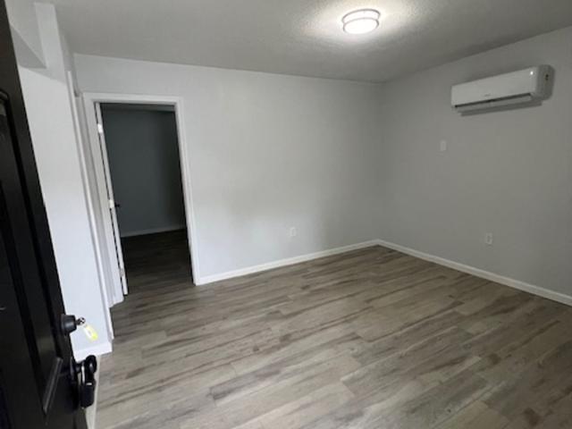 Spacious 1BR/1BA with a huge walk in closet and comfortable open layout