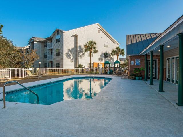 Spacious 2 Bed / 2 Bath Condo in Indian Lake – Second Floor Unit