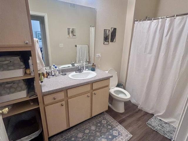 Spacious 2 bed 2 bath apt!