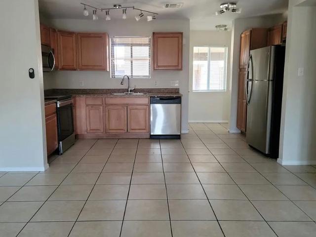 Spacious 2 Bed, 2 Bath Home with 1,037 Sq Ft