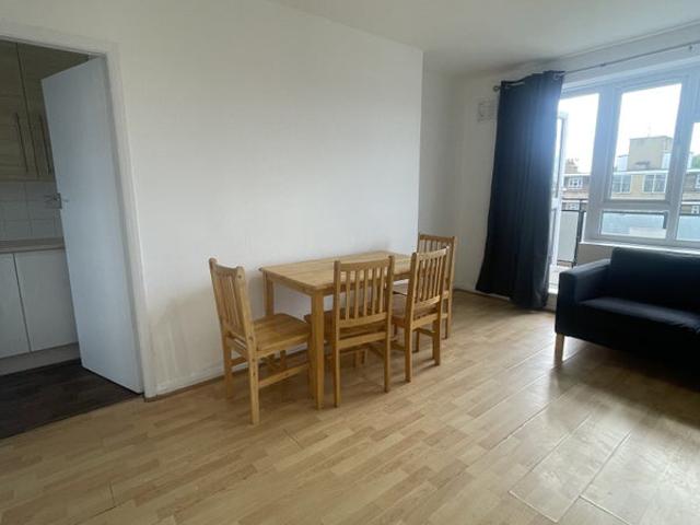 Spacious 2 bed flat in Brook Green/Hammersmith