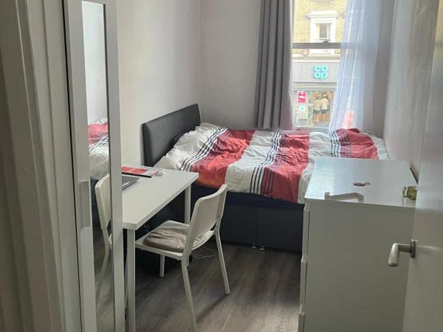 Spacious 2 Bed Flat | Shepherd's Bush / White City