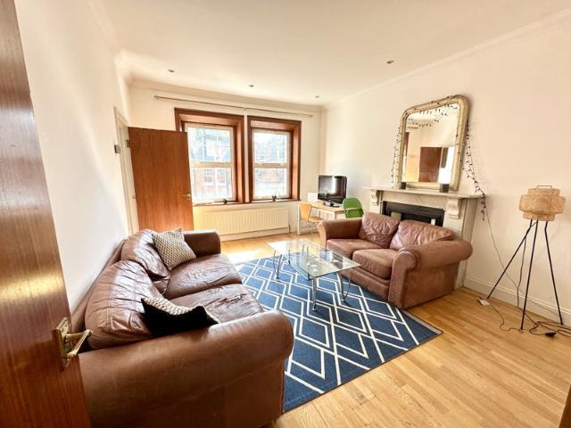 Spacious 2 Bed in West Kensington
