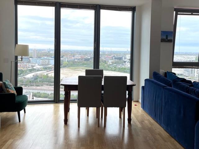 Spacious 2 bedroom, 3 bathroom Penthouse