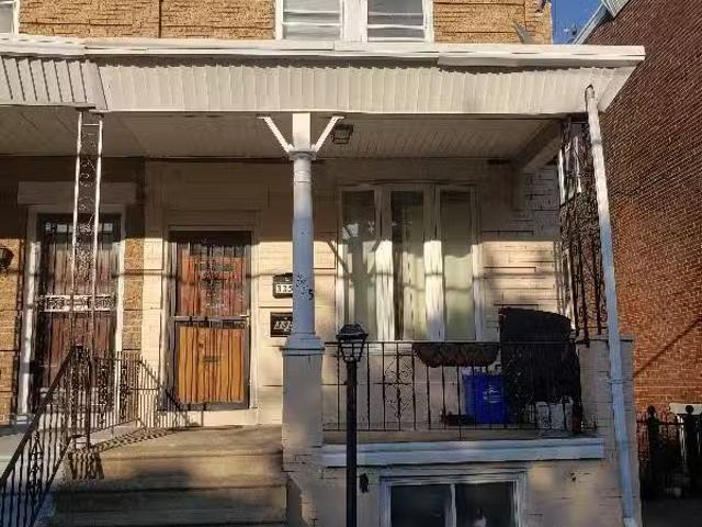 Spacious 2 bedroom 1 bath Apt in W. Philly 335 N 53rd St
