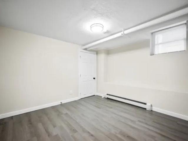Spacious 2 bedroom apartment available for rent