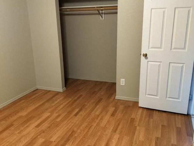 Spacious 2 Bedroom Apartment with Washer Included 2 Bedroom Apartment for Rent at 3433 Ross Ave Se, Albuquerque, NM 87106