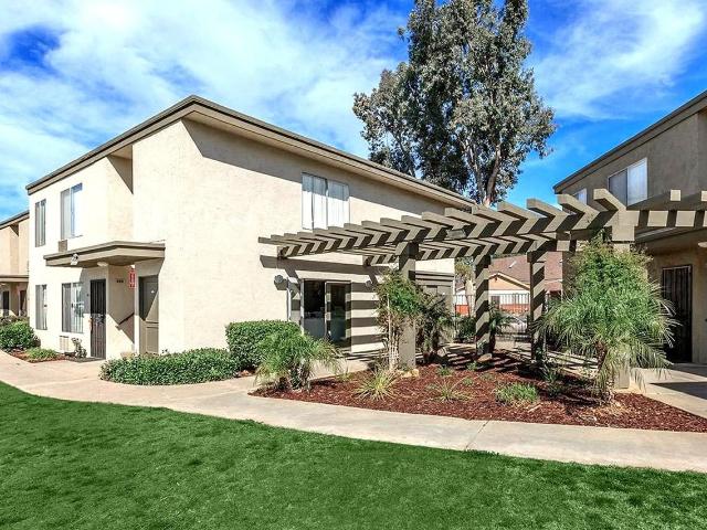Spacious 2 Bedroom Apartments at The Courtyards in El Cajon 2 Bedroom Apartment for Rent at 553 S Magnolia Ave, El Cajon, CA 92020 El Cajon