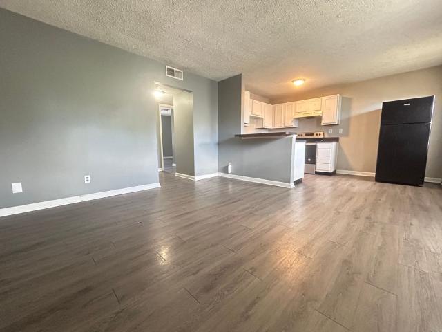 Spacious 2 Bedroom Apartments in South Louisville | Jacobs Landing