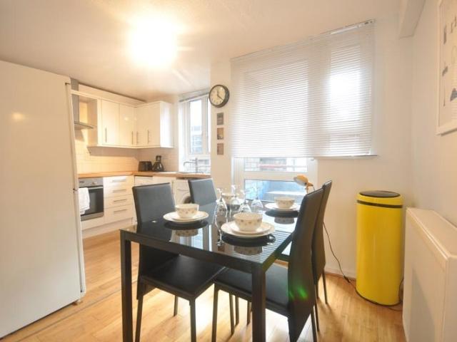 Spacious 2 Bedroom Flat in Euston Part Bills Incl