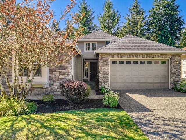 Spacious 2 Bedroom Home in Trilogy at Redmond Ridge