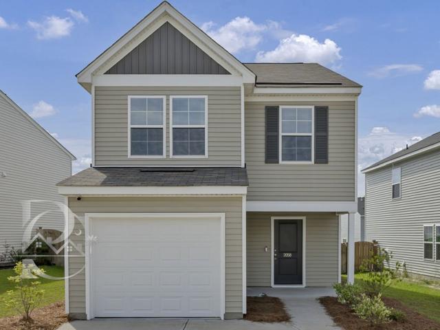 SPACIOUS 2 STORY HOME IN TRAVERS PARK