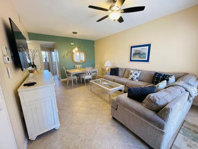 Spacious 3 Bed, 2 Bath Condo in Bellamar at Beachwalk