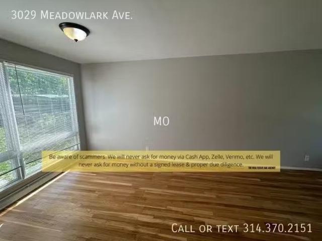 Spacious 3 bed, 2 Bath Home with Additional Living Space! 302.