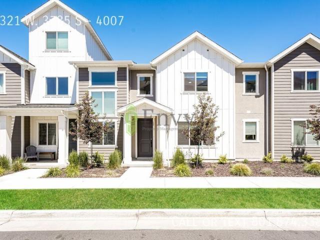 Spacious 3 Bed, 2.5 Bath Pet Friendly Home with Central Air & 2 Car Garage! Available NOW!