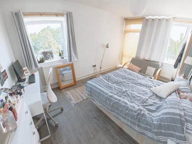 Spacious 3 Bed Apartment Holloway Road, N7
