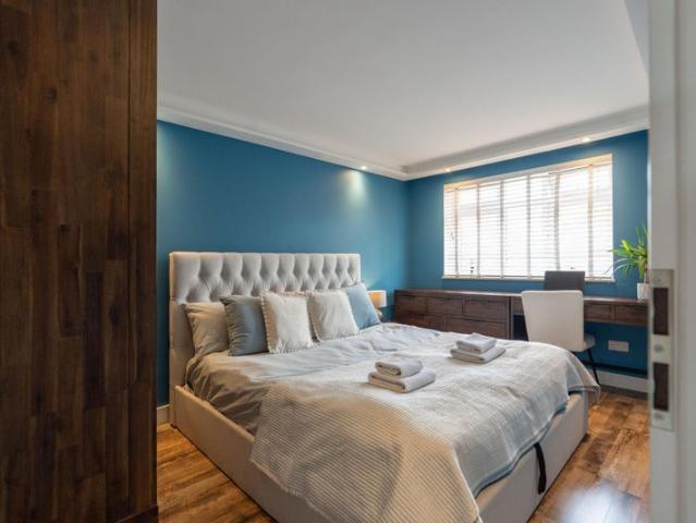 Spacious 3 Bed House in Bournemouth
