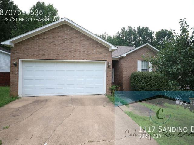 Spacious 3 bedroom/2 bath home Jonesboro