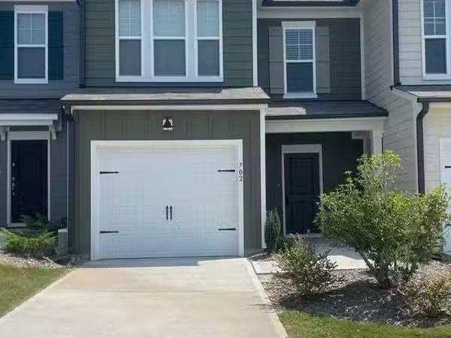 spacious 3 bedroom, 2.5 bathroom townhouse 702 Ambrose Hill Ln