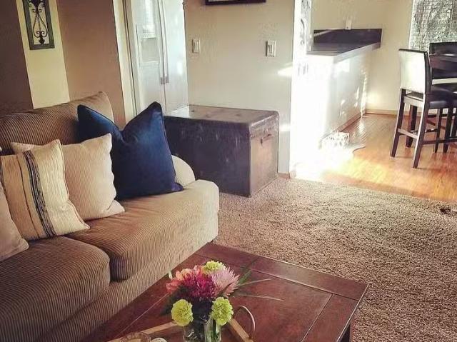 Spacious 3 Bedroom 2 Bathroom Condo In San Marcos With Great A.