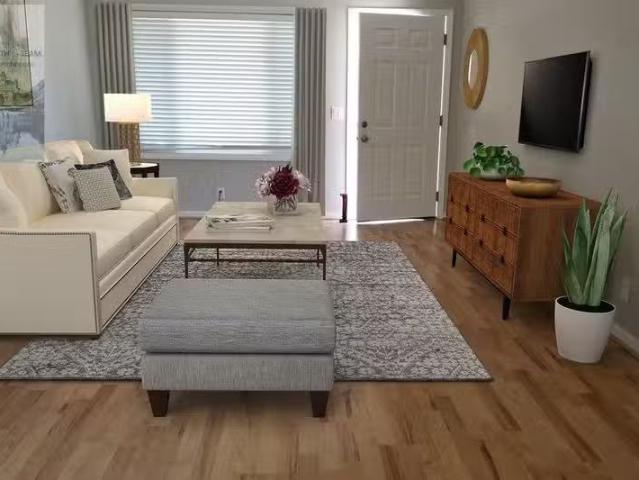 Spacious 3 Bedroom 2 Bathroom Duplex In Redwood City With Grea.
