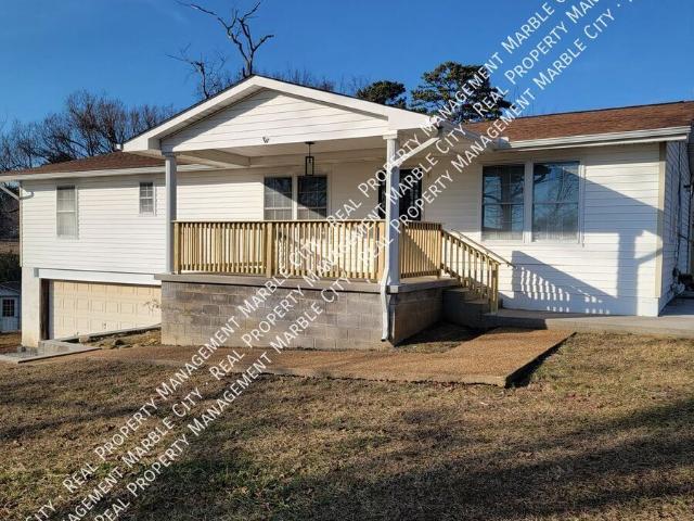 Spacious 3 Bedroom, 2 Bathroom Home with Modern Features