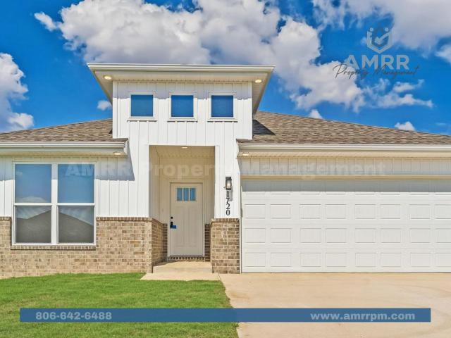 Spacious 3 Bedroom Home – Your Perfect Family Home!