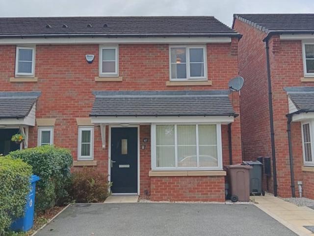Spacious 3 Bedroom Semi Detached Home