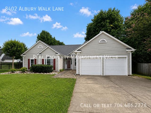 Spacious 3 Bedroom Ranch with Sunroom and Community Amenities in Ballantyne