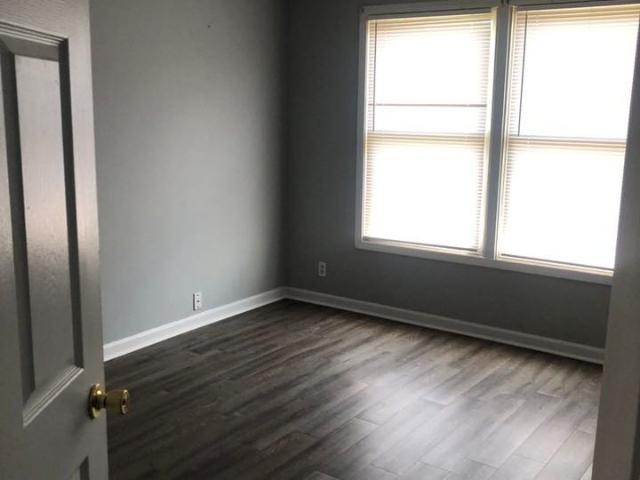 Spacious 3 3 Bedroom Apartment for Rent at 1625 W Jefferson St, Louisville, KY 40203 Russell