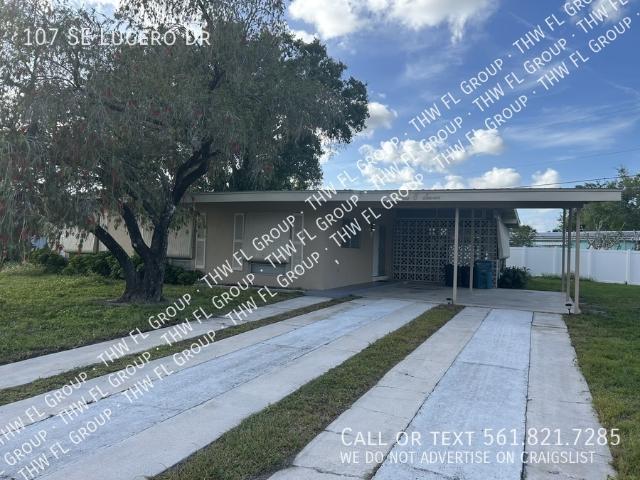Spacious 3BR/2BA Home with Large Yard in Port St. Lucie!