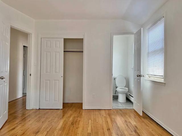 Spacious 3BR Apartment With Parking in Queens