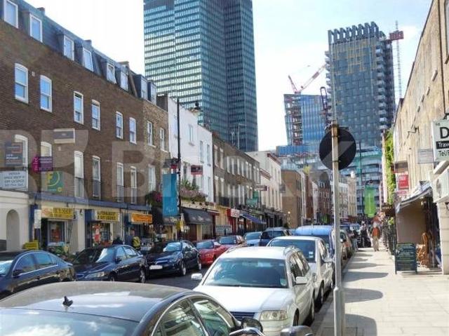 Spacious three bed in Euston minutes to csm and walking distance to ucl