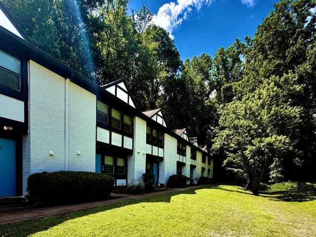 Spacious Two 2 Bedroom Apartment for Rent at 3350 Mount Gilead Rd Sw, Atlanta, GA 30311 Southwest Atlanta