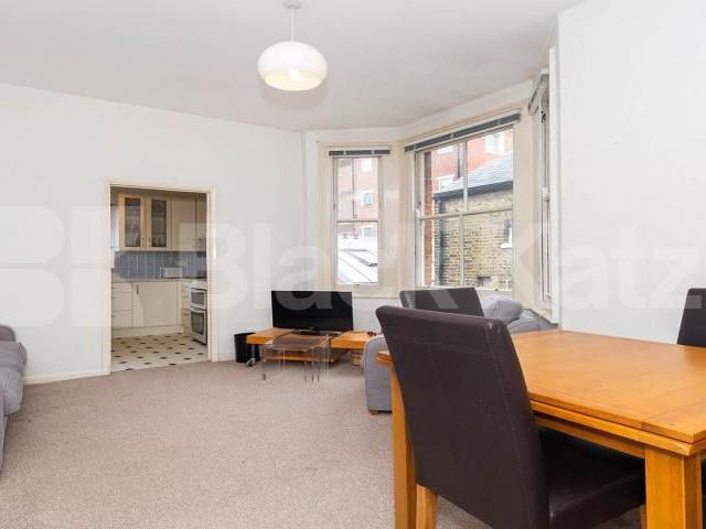 Spacious two bed in Camden mins to Regents Park