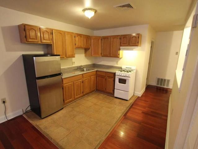Spacious two bedroom apartment Available for rent@