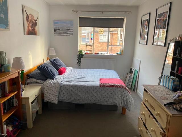 Spacious Two Bedroom Flat in the Heart of Vauxhall