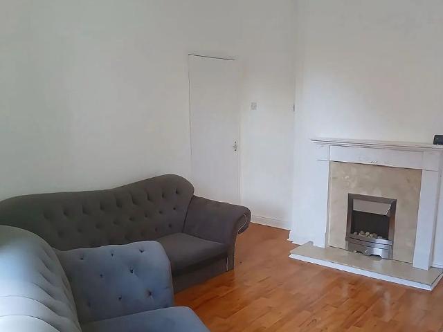 Spacious Two Double Bedroom + Study Flat for Rent in Sheffield