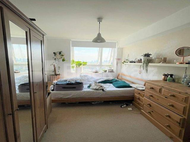 Spacious two double bedroom property mins away from Euston