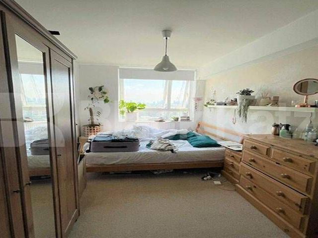 Spacious two double bedroom property mins away from Euston