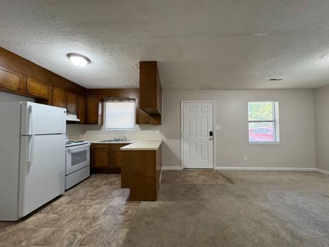 Spacious TwoBedroom Apartment Near Highway
