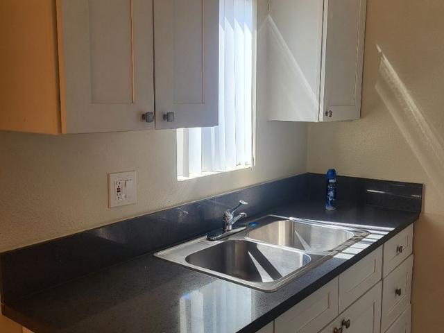 Spacious unit by Americana