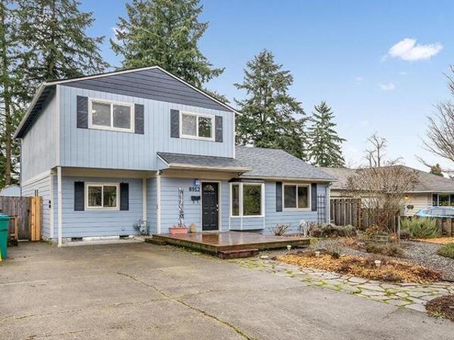 Spacious & updated Madison South home with big yard