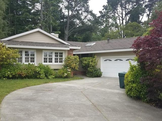 Spacious updated 3BR home with deck & chef’s Kitch