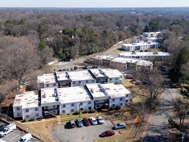 Spacious, affordable 1, 2, 3 bedroom apartments in a great location in West Charlotte! 1 Bedroom Apartment for Rent at 903 Lynn St, Charlotte, NC 28208 Thomasboro Hoskins