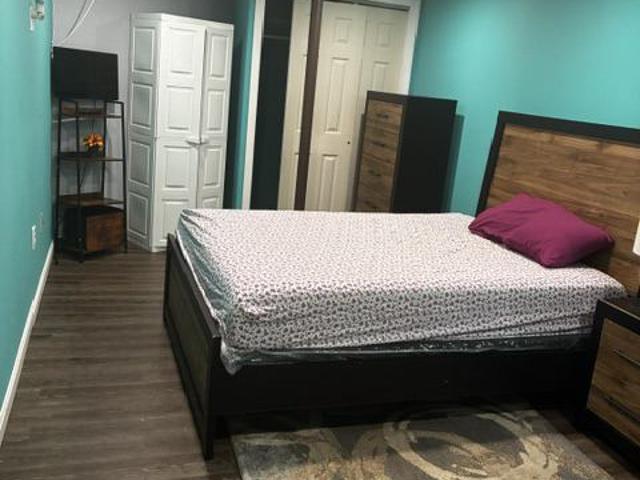 Spacious and Peaceful w/ Private Bath Rm Available